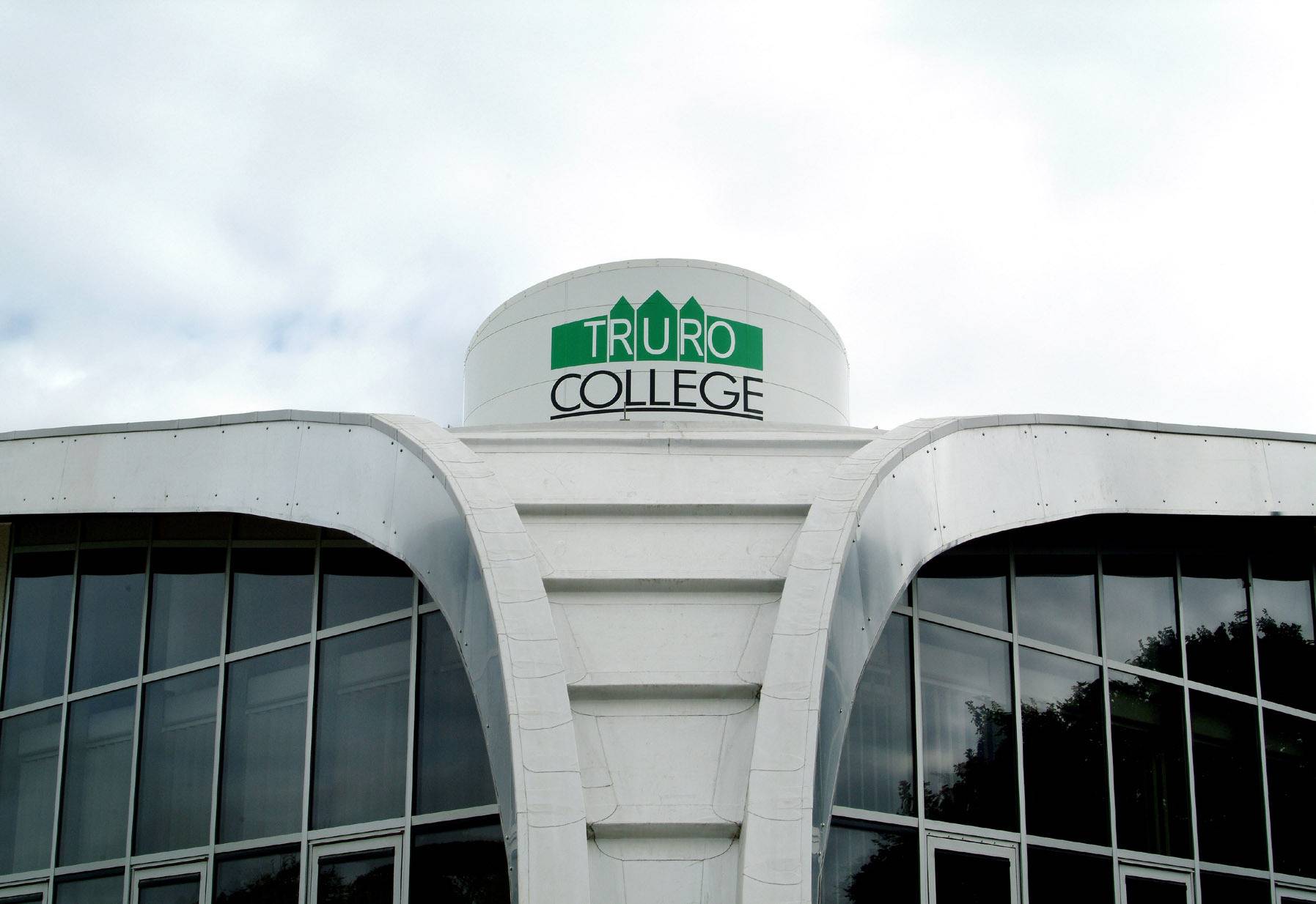 Poynton Bradbury Architects | Allen Building